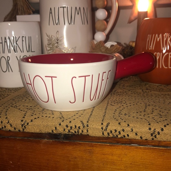 Rae Dunn | Dining | Rae Dunn Hot Stuff Soupchile Bowl With Handle ...